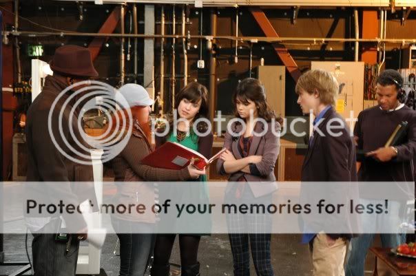 i have way too many rares in my photobucket.: anythingdiz — LiveJournal